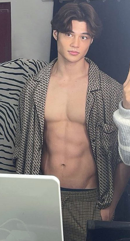 Handsome Rhys Miguel – RDDANTES