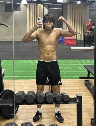 Kyle Echarri – RDDANTES